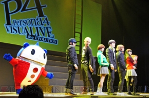 【電撃PlayStation】VISUALIVE『ペルソナ4』the EVOLUTIONの上演スタート!! ゲネプロにお邪魔してきたクマよ～ - 電撃PlayStation