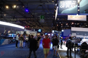 欧州プレイヤーの“熱”がここにある！ PS VRコーナーの様子など“gamescom 2016”1日目をレポート - 電撃オンライン